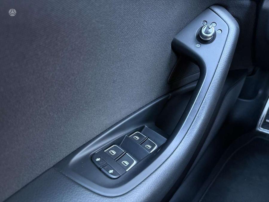 Pelēks Audi A6 2015 Viļņa, ar dzinēja tilpumu 1.97 L un nobraukumu 268 tūkst. km par 11500 €, foto 14 vietnē AUTOMOTO.COM.LV
