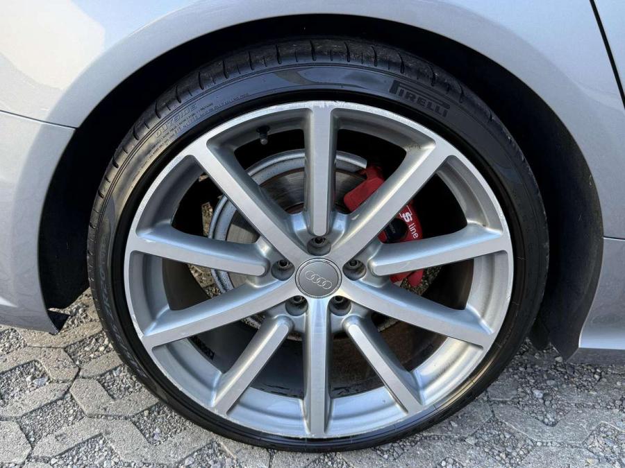 Pelēks Audi A6 2015 Viļņa, ar dzinēja tilpumu 1.97 L un nobraukumu 268 tūkst. km par 11500 €, foto 17 vietnē AUTOMOTO.COM.LV