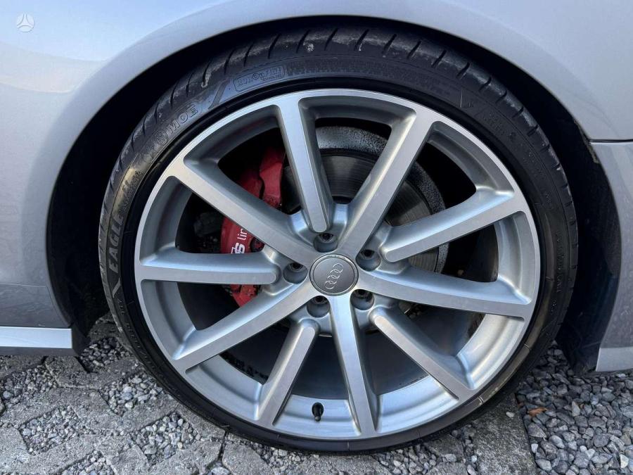 Pelēks Audi A6 2015 Viļņa, ar dzinēja tilpumu 1.97 L un nobraukumu 268 tūkst. km par 11500 €, foto 18 vietnē AUTOMOTO.COM.LV
