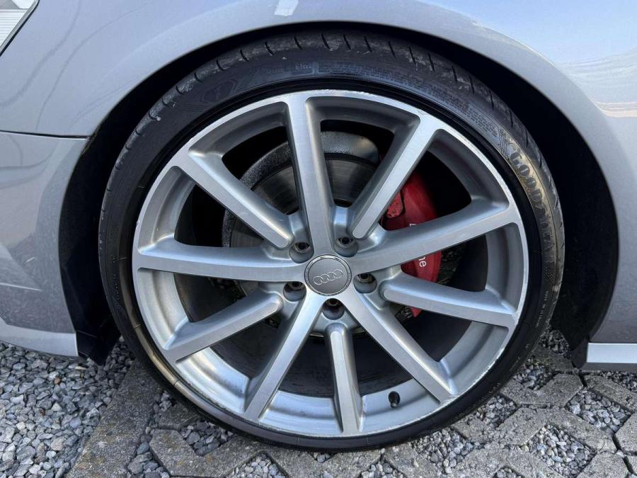 Pelēks Audi A6 2015 Viļņa, ar dzinēja tilpumu 1.97 L un nobraukumu 268 tūkst. km par 11500 €, foto 19 vietnē AUTOMOTO.COM.LV