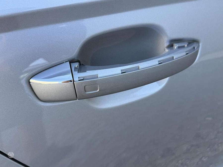 Pelēks Audi A6 2015 Viļņa, ar dzinēja tilpumu 1.97 L un nobraukumu 268 tūkst. km par 11500 €, foto 21 vietnē AUTOMOTO.COM.LV