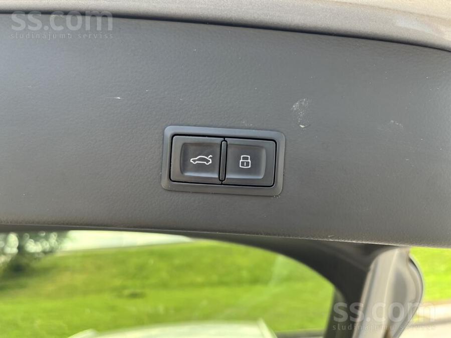 Grey Audi A6 2015 in Ogre, with an engine capacity of 3.00 L and mileage of 285 thousand km for 10900 €, photo 16 on AUTOMOTO.COM.LV
