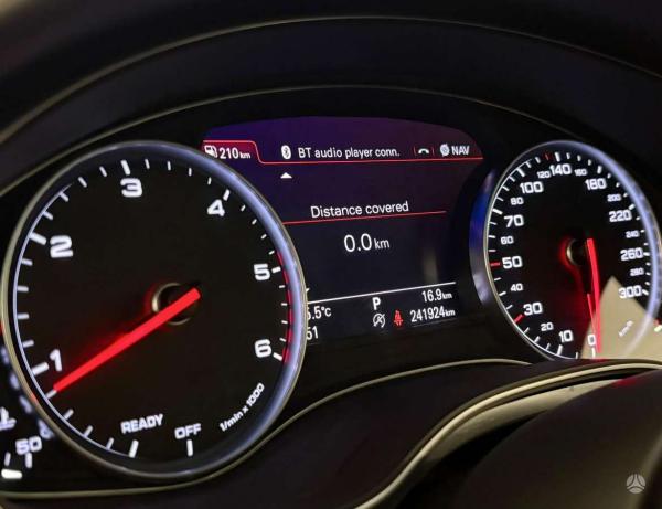 Audi A6 2015 in Marijampole on AUTOMOTO.COM.LV Grey Audi A6 2015 in Marijampole, with an engine capacity of 1.97 L and mileage of 242 thousand km for 12750 €, photo 10 on AUTOMOTO.COM.LV