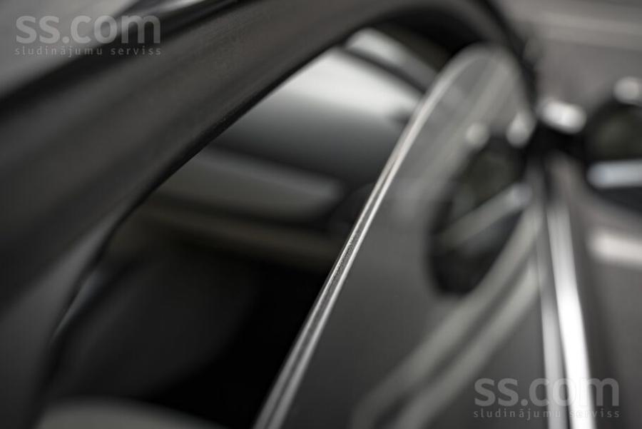 Grey Audi A6 2015 in Riga, with an engine capacity of 2.00 L and mileage of 257 thousand km for 12500 €, photo 10 on AUTOMOTO.COM.LV