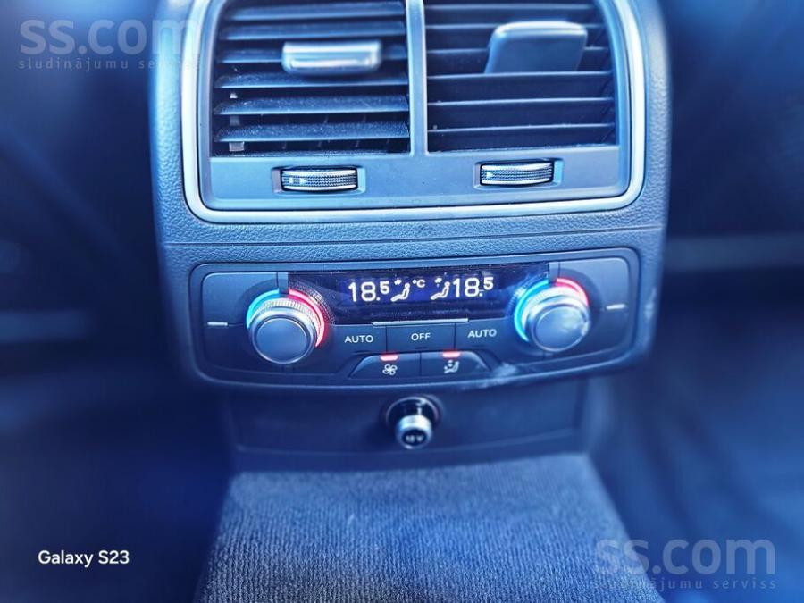 Grey Audi A6 2016 in Riga, with an engine capacity of 3.00 L and mileage of 245 thousand km for 14900 €, photo 14 on AUTOMOTO.COM.LV