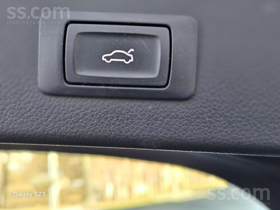 Grey Audi A6 2016 in Riga, with an engine capacity of 3.00 L and mileage of 245 thousand km for 14900 €, photo 18 on AUTOMOTO.COM.LV