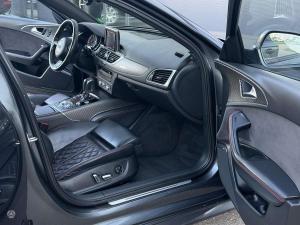 Grey Audi A6 2016 in Jonava, with an engine capacity of 2.97 L and mileage of 275 thousand km for 19300 €, photo 18 on AUTOMOTO.COM.LV