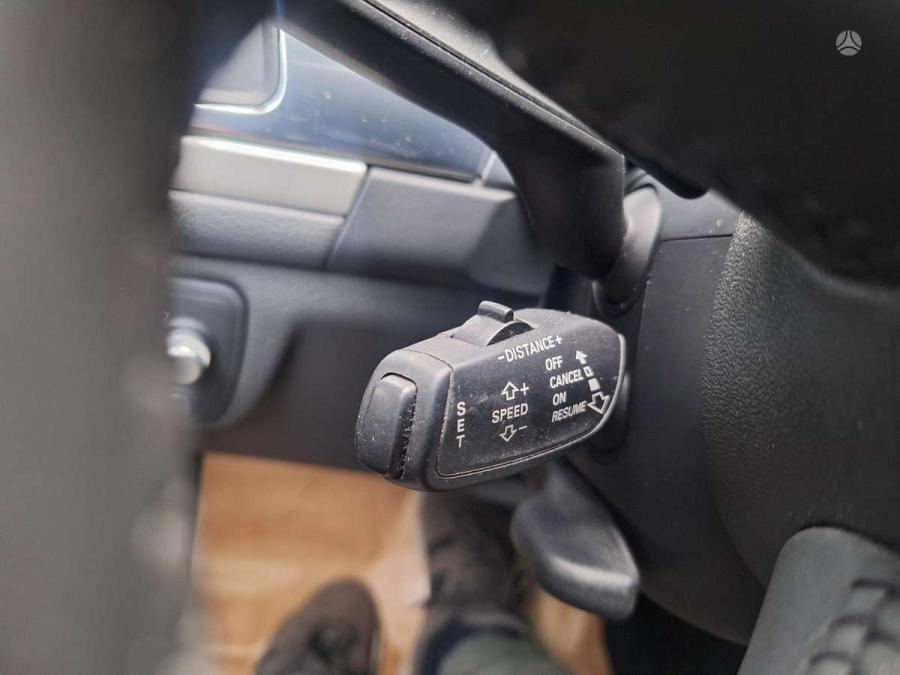 Grey Audi A6 2016 in Utena, with an engine capacity of 2.97 L and mileage of 273 thousand km for 13500 €, photo 21 on AUTOMOTO.COM.LV
