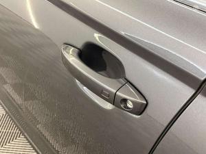 Grey Audi A6 2016 in Marijampole, with an engine capacity of 1.97 L and mileage of 268 thousand km for 12999 €, photo 26 on AUTOMOTO.COM.LV