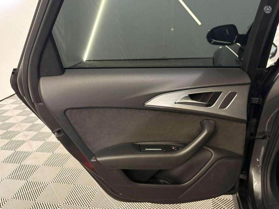 Grey Audi A6 2016 in Marijampole, with an engine capacity of 1.97 L and mileage of 268 thousand km for 12999 €, photo 29 on AUTOMOTO.COM.LV