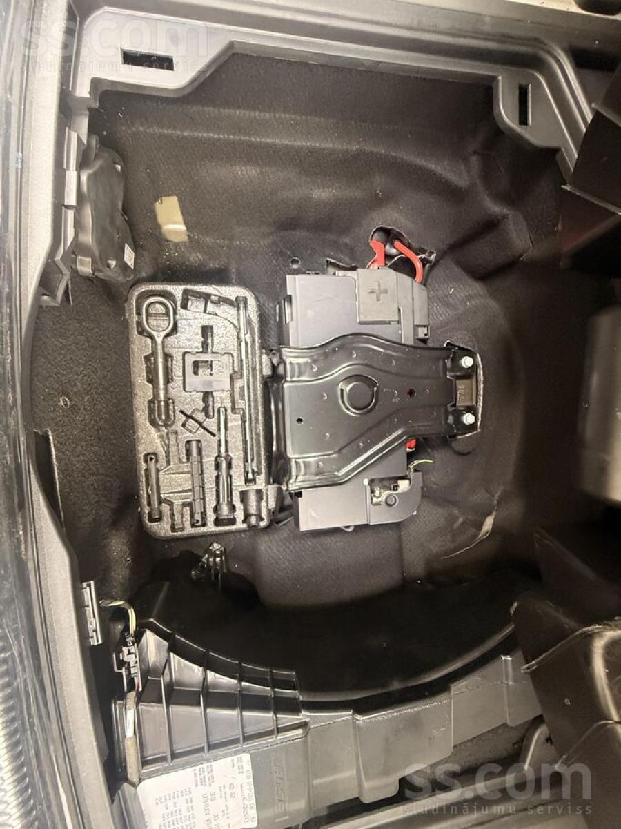Pelēks Audi A6 2016 Liepāja, ar dzinēja tilpumu 3.00 L un nobraukumu 263 tūkst. km par 14000 €, foto 21 vietnē AUTOMOTO.COM.LV