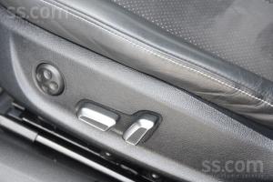 Grey Audi A6 2017 in Riga, with an engine capacity of 3.00 L and mileage of 248 thousand km for 16450 €, photo 20 on AUTOMOTO.COM.LV