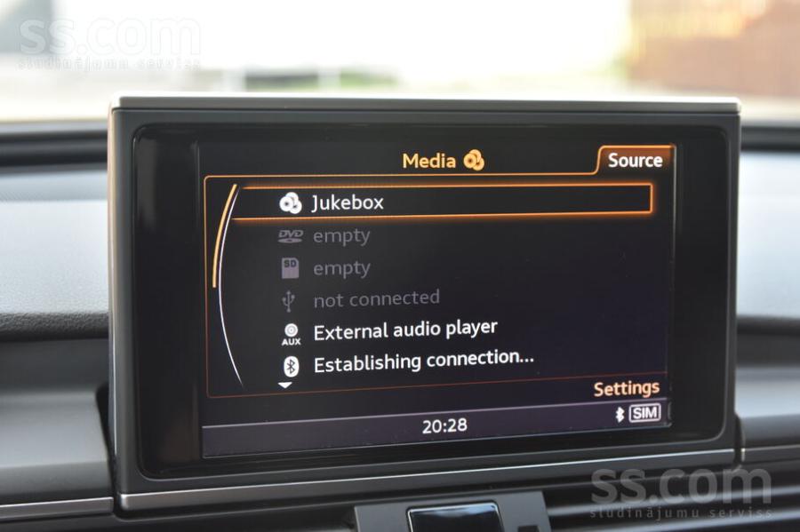 Grey Audi A6 2017 in Riga, with an engine capacity of 3.00 L and mileage of 248 thousand km for 16450 €, photo 29 on AUTOMOTO.COM.LV