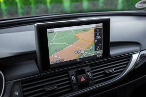 Grey Audi A6 2017 in Jelgava, with an engine capacity of 3.00 L and mileage of 287 thousand km for 15500 €, photo 21 on AUTOMOTO.COM.LV