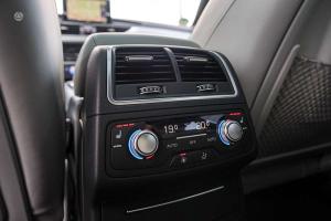 Grey Audi A6 2017 in Kaunas, with an engine capacity of 1.97 L and mileage of 115 thousand km for 17950 €, photo 35 on AUTOMOTO.COM.LV