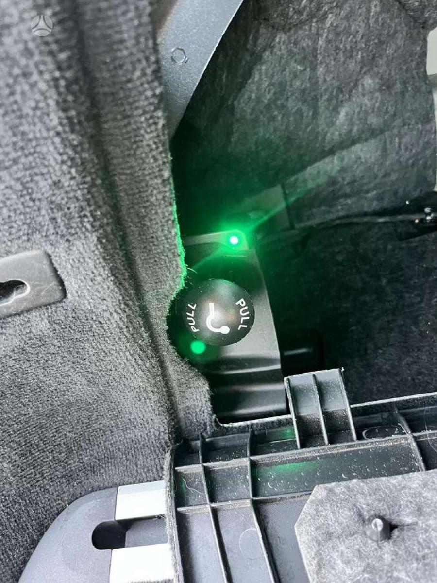 Grey Audi A6 2017 in Raseiniai, with an engine capacity of 1.97 L and mileage of 360 thousand km for 13500 €, photo 16 on AUTOMOTO.COM.LV