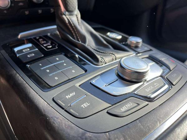 Pelēks Audi A6 2017 Ignalina, ar dzinēja tilpumu 2.97 L un nobraukumu 245 tūkst. km par 11800 €, foto 11 vietnē AUTOMOTO.COM.LV