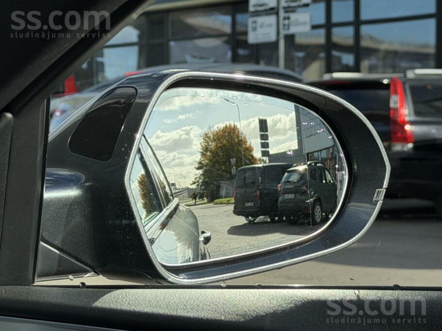 Grey Audi A6 2017 in Riga, with an engine capacity of 3.00 L and mileage of 127 thousand km for 26000 €, photo 18 on AUTOMOTO.COM.LV