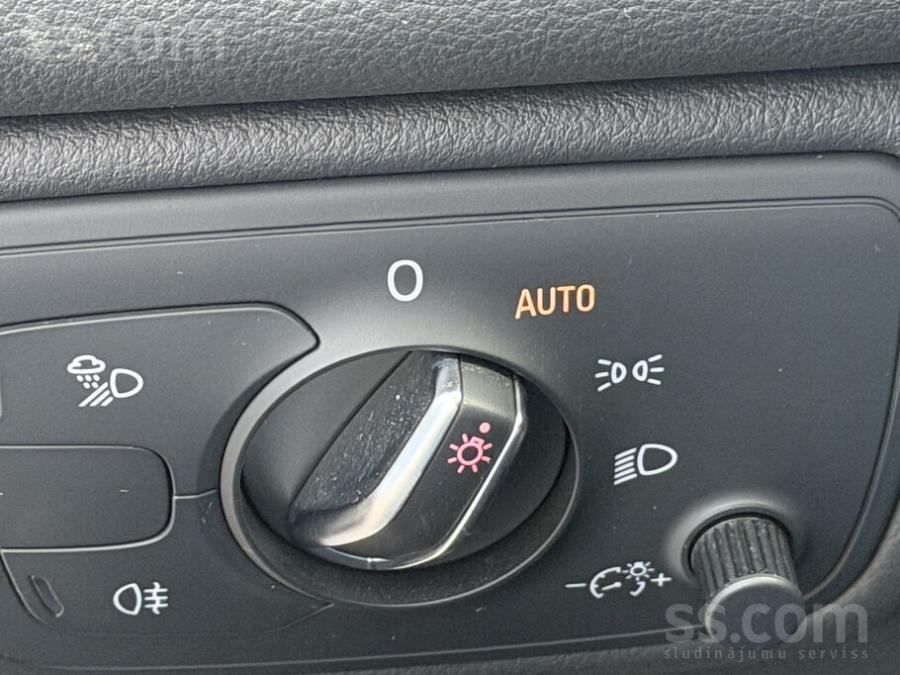 Grey Audi A6 2017 in Riga, with an engine capacity of 3.00 L and mileage of 127 thousand km for 26000 €, photo 22 on AUTOMOTO.COM.LV