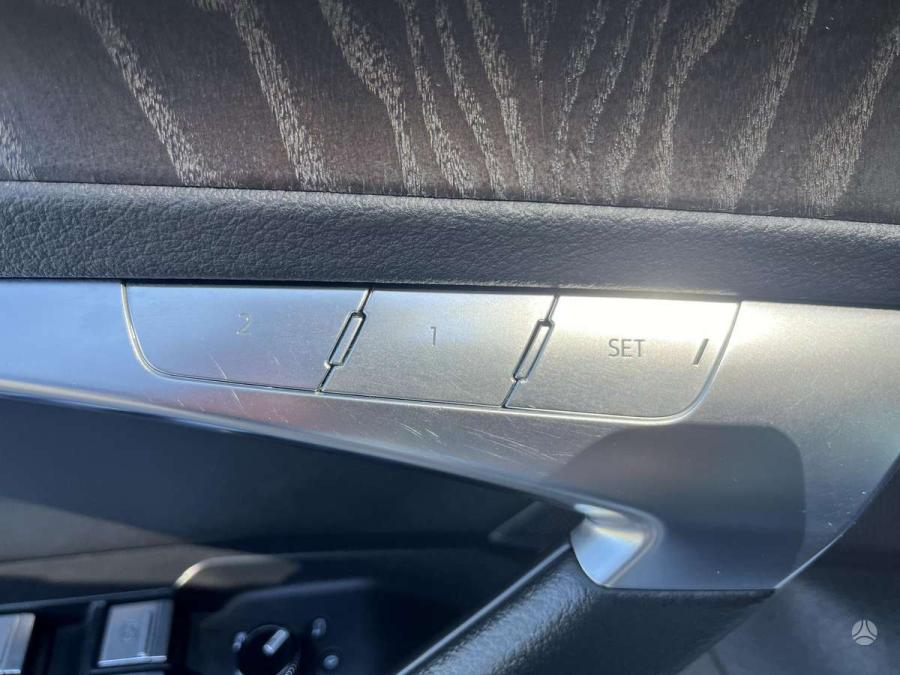 Pelēks Audi A6 2018 Tauragė, ar dzinēja tilpumu 1.97 L un nobraukumu 314 tūkst. km par 17800 €, foto 18 vietnē AUTOMOTO.COM.LV