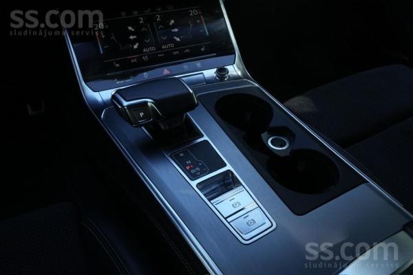 Grey Audi A6 2018 in Riga, with an engine capacity of 3.00 L and mileage of 219 thousand km for 25000 €, photo 7 on AUTOMOTO.COM.LV