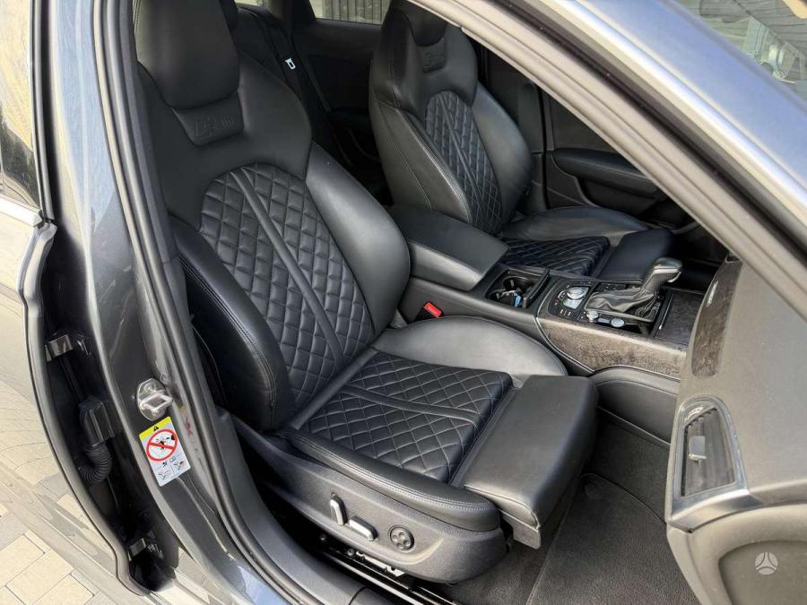 Grey Audi A6 2018 in Siauliai, with an engine capacity of 1.97 L and mileage of 279 thousand km for 16850 €, photo 20 on AUTOMOTO.COM.LV