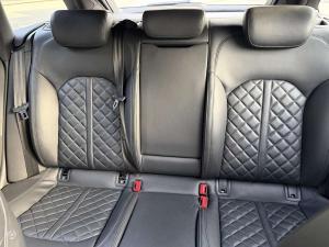Grey Audi A6 2018 in Siauliai, with an engine capacity of 1.97 L and mileage of 279 thousand km for 16850 €, photo 22 on AUTOMOTO.COM.LV