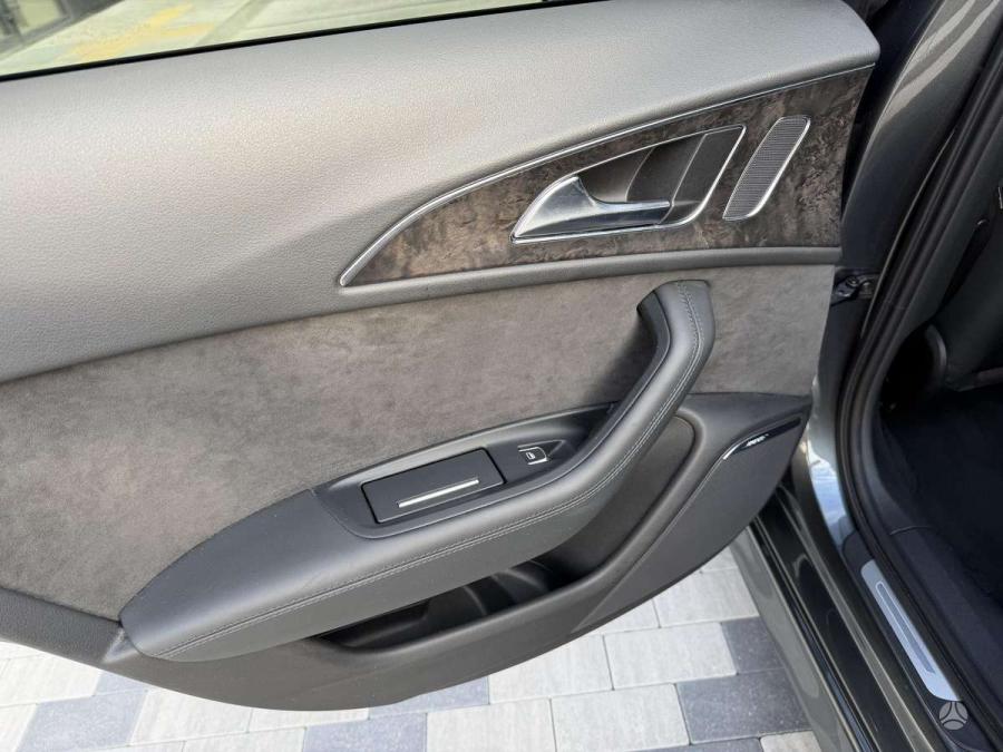 Grey Audi A6 2018 in Siauliai, with an engine capacity of 1.97 L and mileage of 279 thousand km for 16850 €, photo 26 on AUTOMOTO.COM.LV