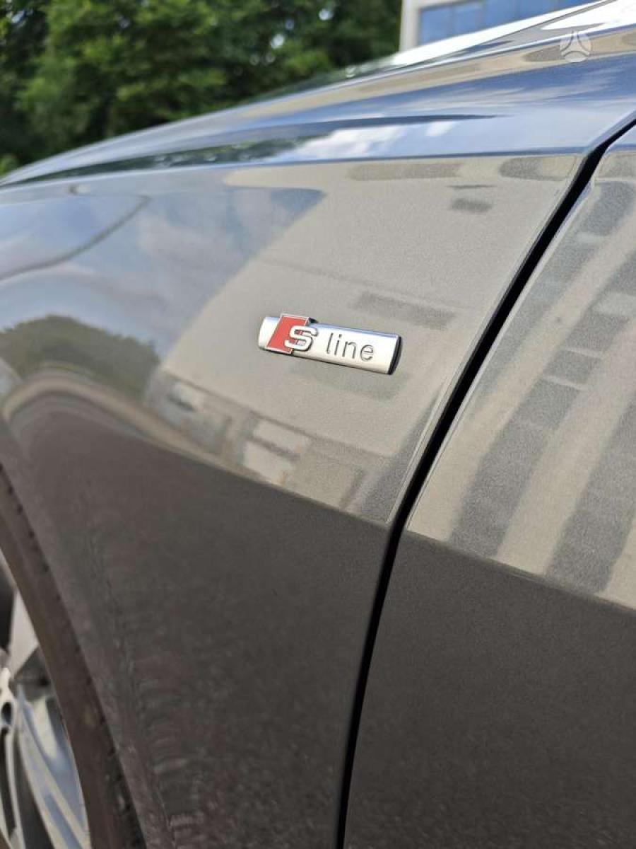 Grey Audi A6 2018 in Vilnius, with an engine capacity of 2.97 L and mileage of 102 thousand km for 24999 €, photo 14 on AUTOMOTO.COM.LV