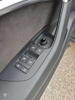 Grey Audi A6 2018 in Vilnius, with an engine capacity of 2.97 L and mileage of 102 thousand km for 24999 €, photo 17 on AUTOMOTO.COM.LV