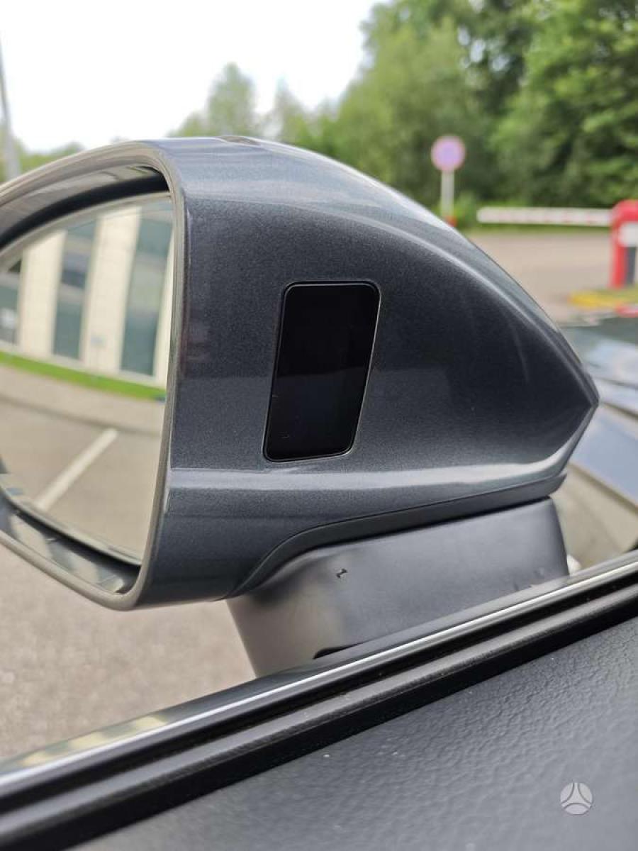 Grey Audi A6 2018 in Vilnius, with an engine capacity of 2.97 L and mileage of 102 thousand km for 24999 €, photo 18 on AUTOMOTO.COM.LV