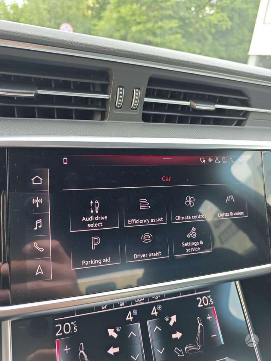 Grey Audi A6 2018 in Vilnius, with an engine capacity of 2.97 L and mileage of 102 thousand km for 24999 €, photo 30 on AUTOMOTO.COM.LV