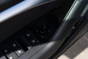 Grey Audi A6 2018 in Marijampole, with an engine capacity of 2.97 L and mileage of 103 thousand km for 24400 €, photo 19 on AUTOMOTO.COM.LV