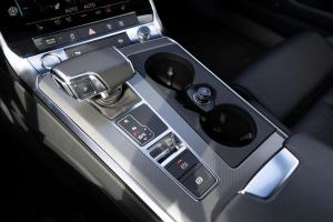 Grey Audi A6 2018 in Marijampole, with an engine capacity of 2.97 L and mileage of 103 thousand km for 24400 €, photo 31 on AUTOMOTO.COM.LV