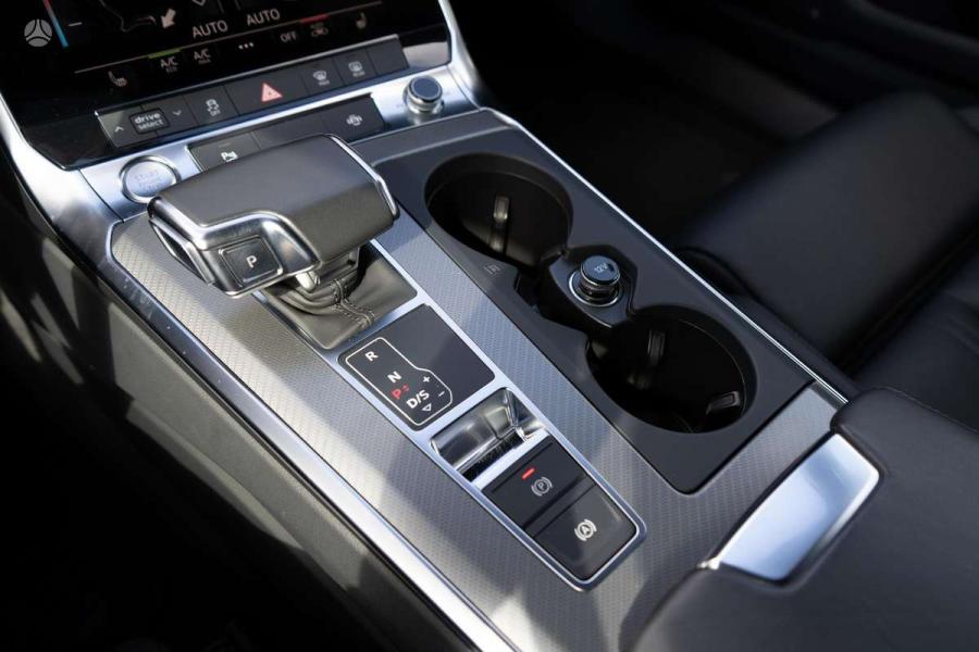 Grey Audi A6 2018 in Marijampole, with an engine capacity of 2.97 L and mileage of 103 thousand km for 24400 €, photo 31 on AUTOMOTO.COM.LV