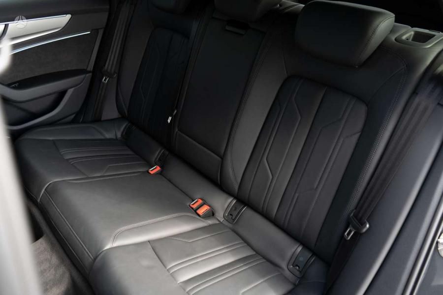 Grey Audi A6 2018 in Marijampole, with an engine capacity of 2.97 L and mileage of 103 thousand km for 24400 €, photo 37 on AUTOMOTO.COM.LV