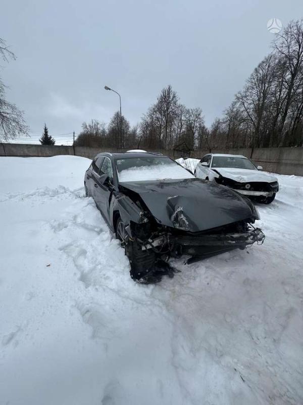 Grey Audi A6 2019 in Siauliai, with an engine capacity of 2.97 L and mileage of 200 thousand km for 12750 €, photo 5 on AUTOMOTO.COM.LV