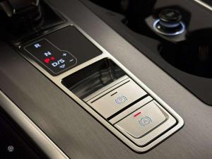 Grey Audi A6 2019 in Marijampole, with an engine capacity of 2.97 L and mileage of 197 thousand km for 22950 €, photo 7 on AUTOMOTO.COM.LV