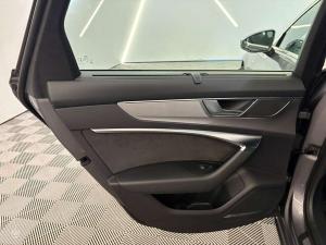 Grey Audi A6 2019 in Marijampole, with an engine capacity of 2.97 L and mileage of 197 thousand km for 22950 €, photo 25 on AUTOMOTO.COM.LV