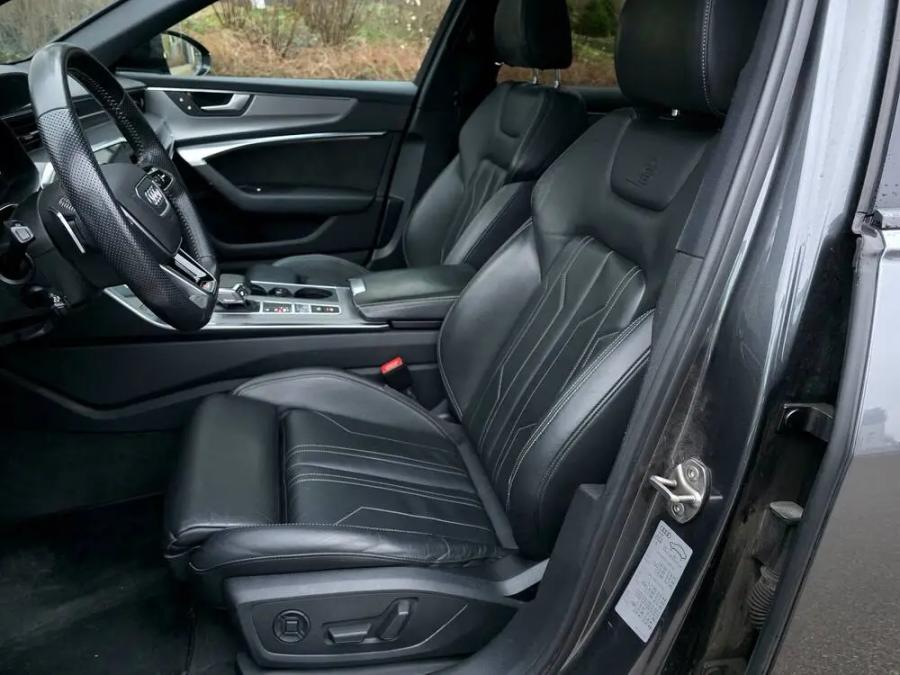 Grey Audi A6 2020 in Riga, with an engine capacity of 2.00 L and mileage of 250 thousand km for 24490 €, photo 12 on AUTOMOTO.COM.LV