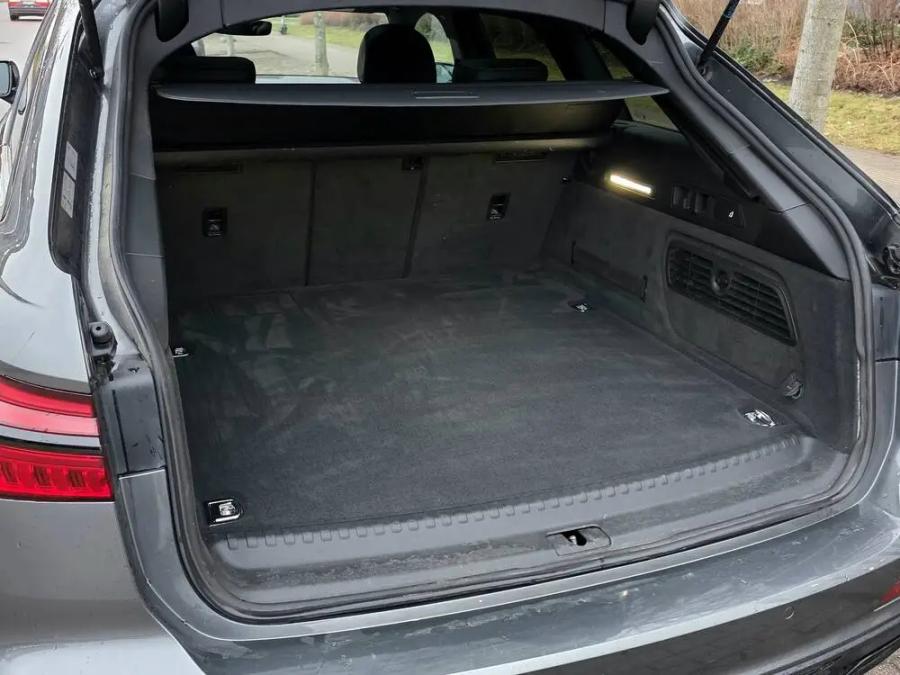 Grey Audi A6 2020 in Riga, with an engine capacity of 2.00 L and mileage of 250 thousand km for 24490 €, photo 31 on AUTOMOTO.COM.LV