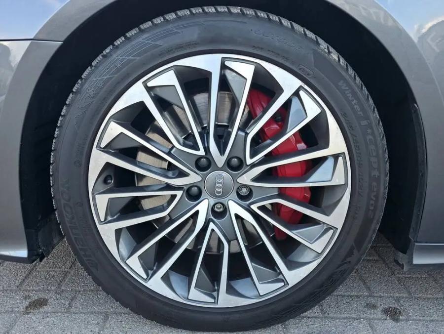 Grey Audi A6 2020 in Riga, with an engine capacity of 2.00 L and mileage of 250 thousand km for 24490 €, photo 63 on AUTOMOTO.COM.LV