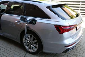 Grey Audi A6 2020 in Vilnius, with an engine capacity of 1.98 L and mileage of 170 thousand km for 25900 €, photo 6 on AUTOMOTO.COM.LV