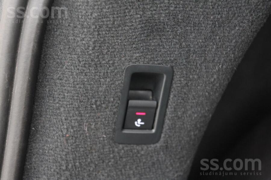 Grey Audi A6 2021 in Tukums, with an engine capacity of 3.00 L and mileage of 244 thousand km for 26500 €, photo 34 on AUTOMOTO.COM.LV