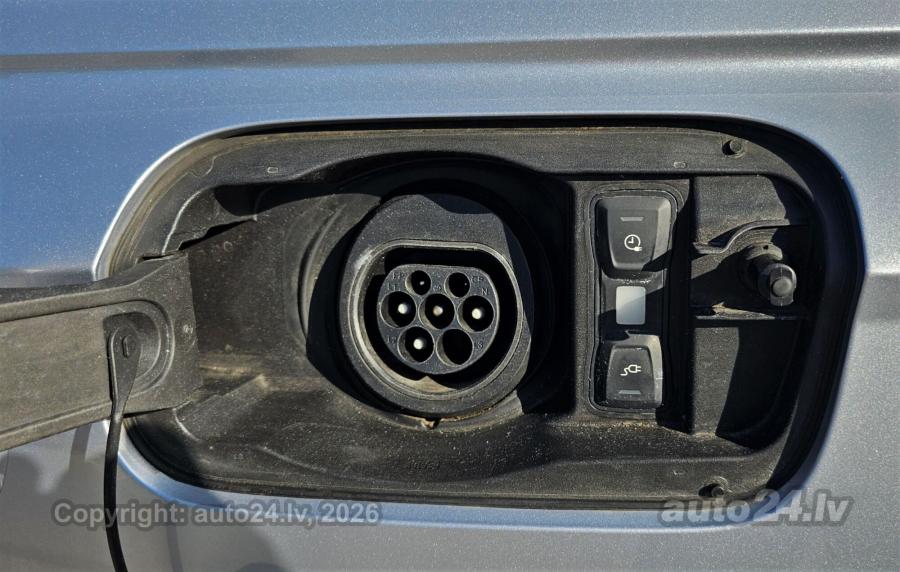 Grey Audi A6 2021 in Tallinn, with an engine capacity of 2.00 L and mileage of 86 thousand km for 36990 €, photo 30 on AUTOMOTO.COM.LV