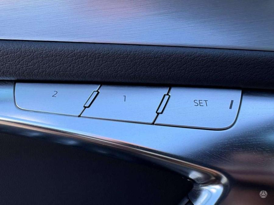 Grey Audi A6 2022 in Vilnius, with an engine capacity of 1.98 L and mileage of 193 thousand km for 27200 €, photo 14 on AUTOMOTO.COM.LV