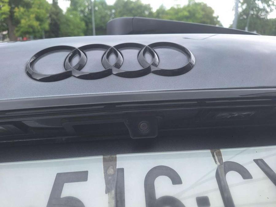 Grey Audi A6 2022 in Taurage, with an engine capacity of 1.97 L and mileage of 270 thousand km for 18800 €, photo 16 on AUTOMOTO.COM.LV