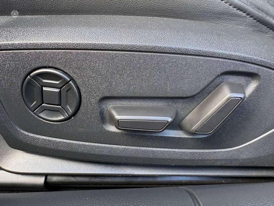 Pelēks Audi A6 2022 Viļņa, ar dzinēja tilpumu 1.98 L un nobraukumu 193 tūkst. km par 26700 €, foto 15 vietnē AUTOMOTO.COM.LV