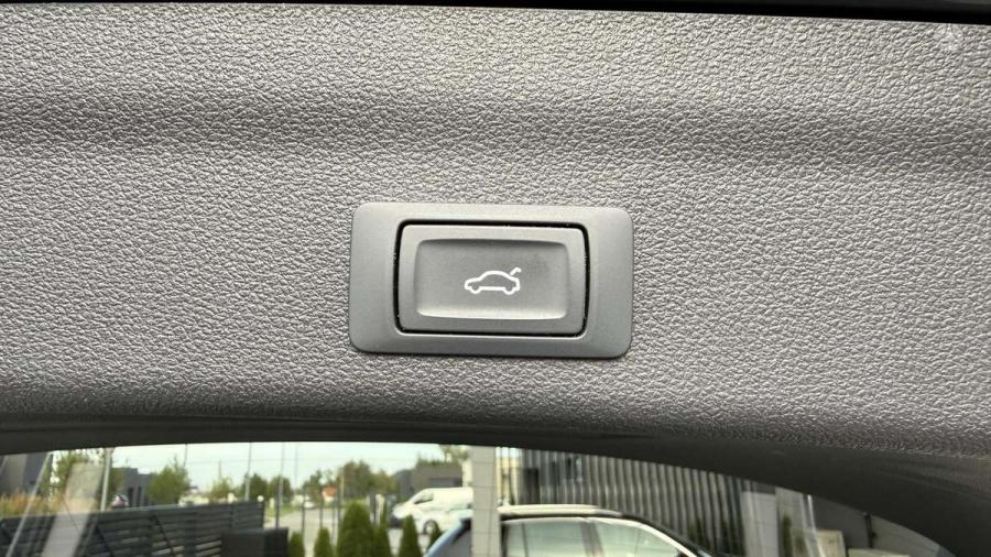 Pelēks Audi A6 2022 Viļņa, ar dzinēja tilpumu 1.98 L un nobraukumu 100 tūkst. km par 23990 €, foto 30 vietnē AUTOMOTO.COM.LV