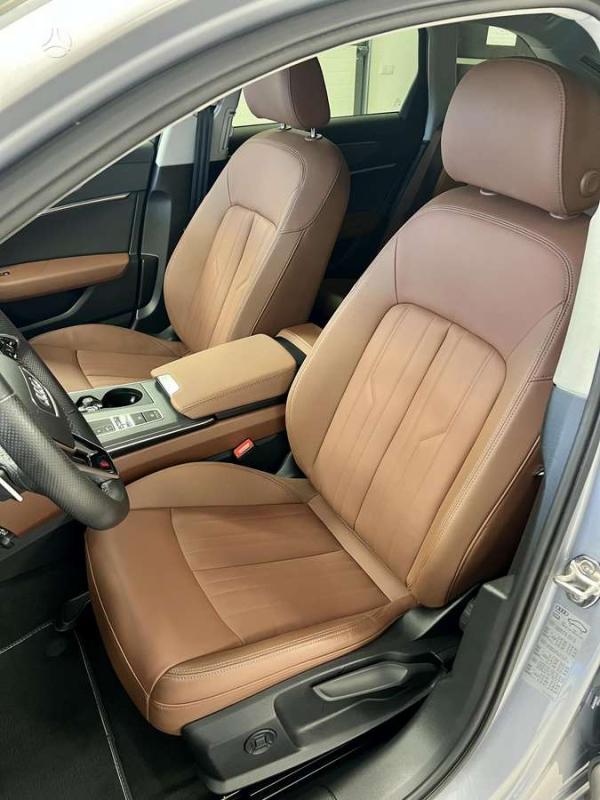 Grey Audi A6 2023 in Raseiniai, with an engine capacity of 1.98 L and mileage of 52 thousand km for 29990 €, photo 8 on AUTOMOTO.COM.LV
